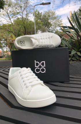 Baco, ropas para hombre, moda y tendencia.